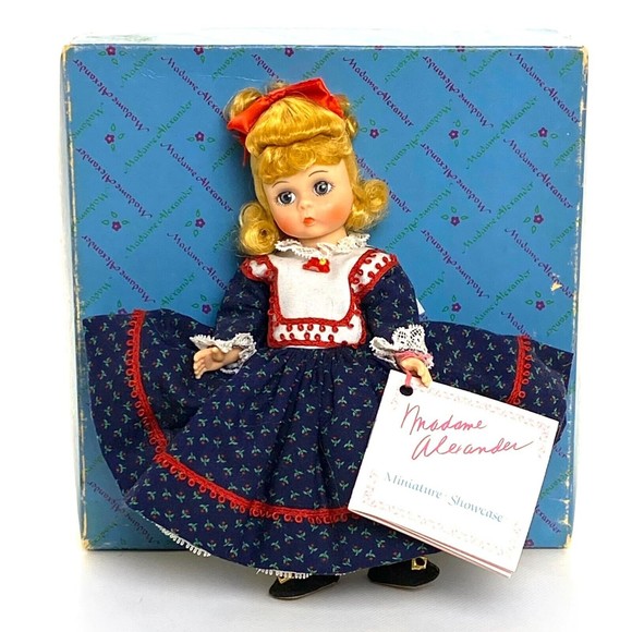 Madame Alexander | Toys | Vintage Madame Alexander Miniature Showcase ...